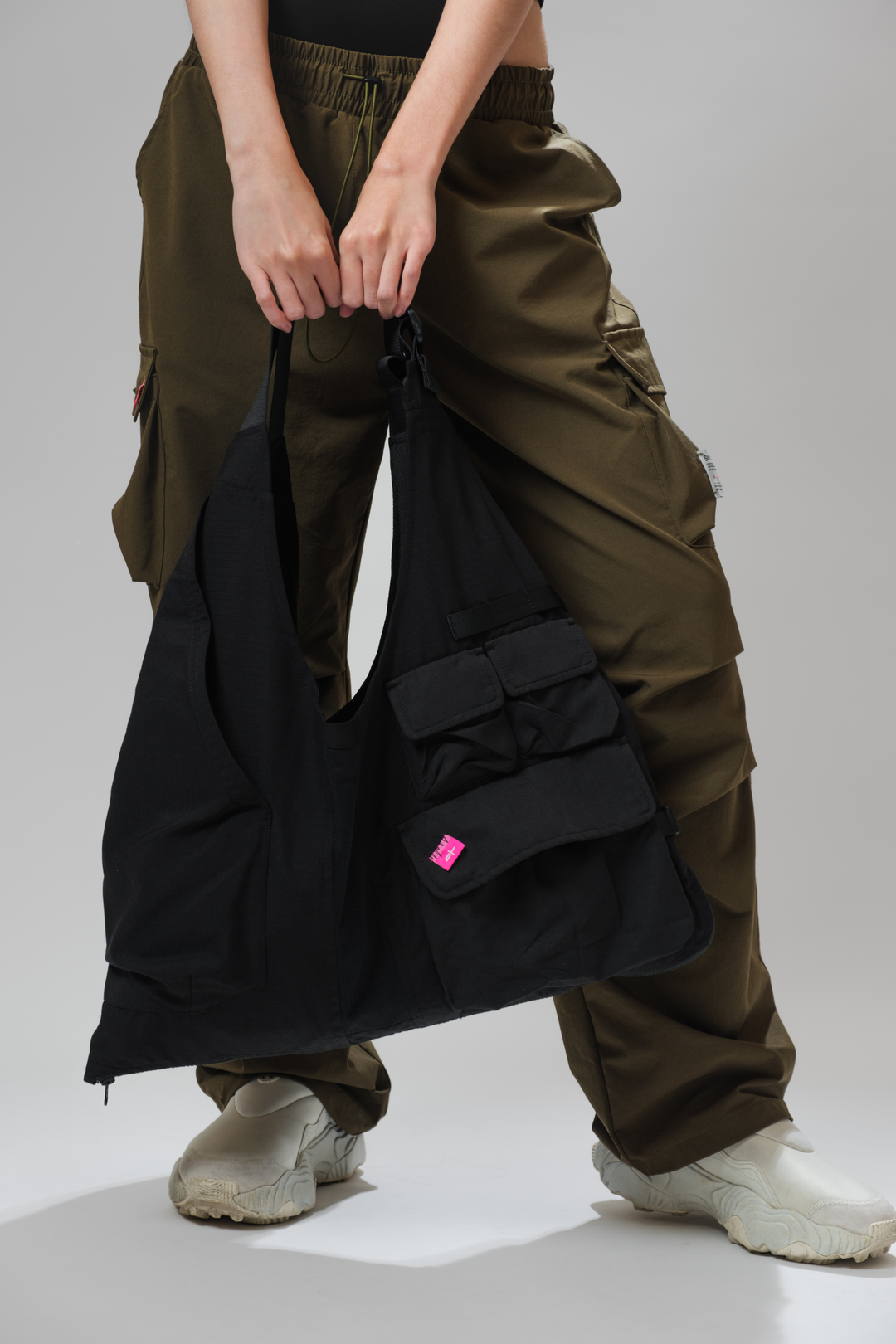 Transforming Utility Vest/Tote Bag - Midnight | SNK ATK Design Lab ...
