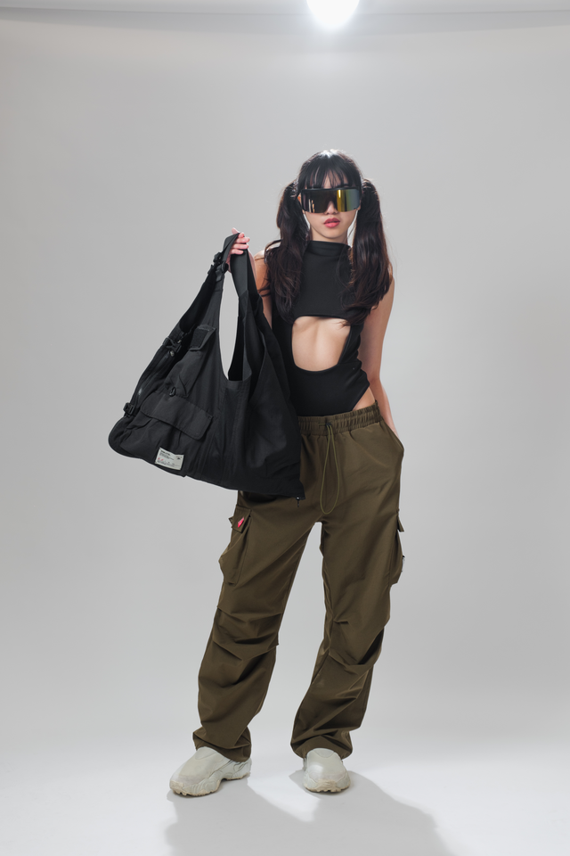 Transforming Utility Vest/Tote Bag - Midnight | SNK ATK Design Lab ...